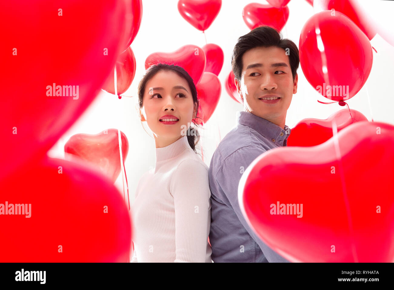 Valentine’s day couples photography hi-res stock photography and images ...