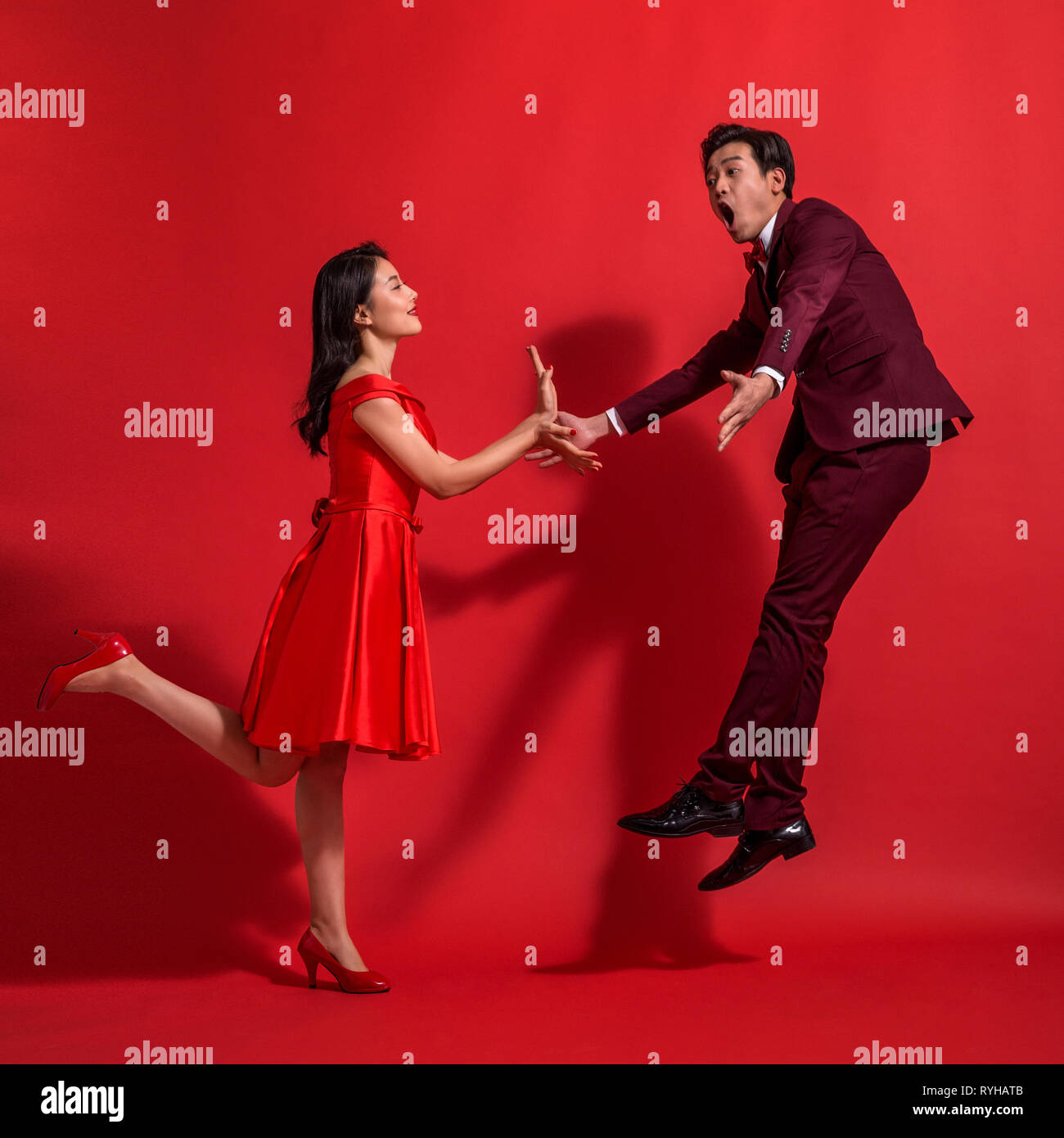 Couples holiday fighting hi-res stock photography and images - Alamy