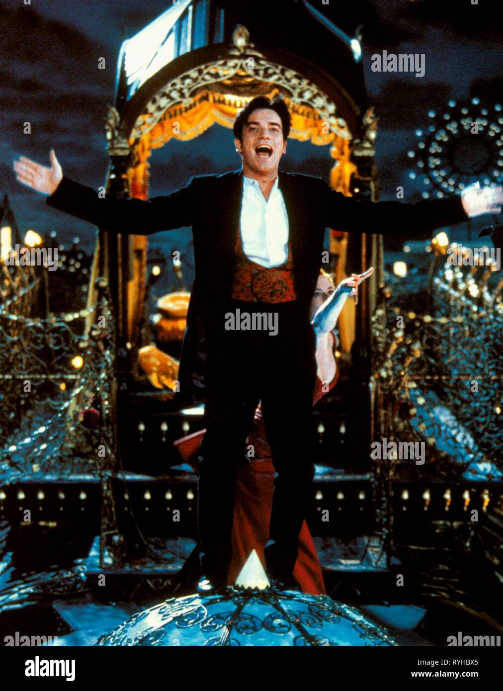 Moulin Rouge Film 2001 High Resolution Stock Photography and Images - Alamy