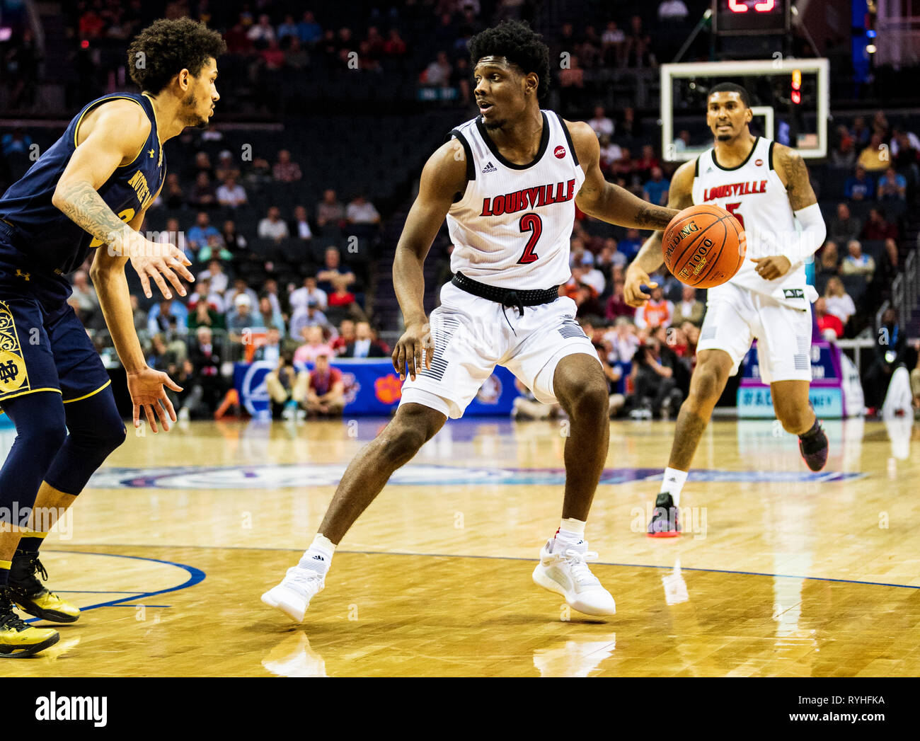 Notre dame fighting irish basketball hi-res stock photography and ...