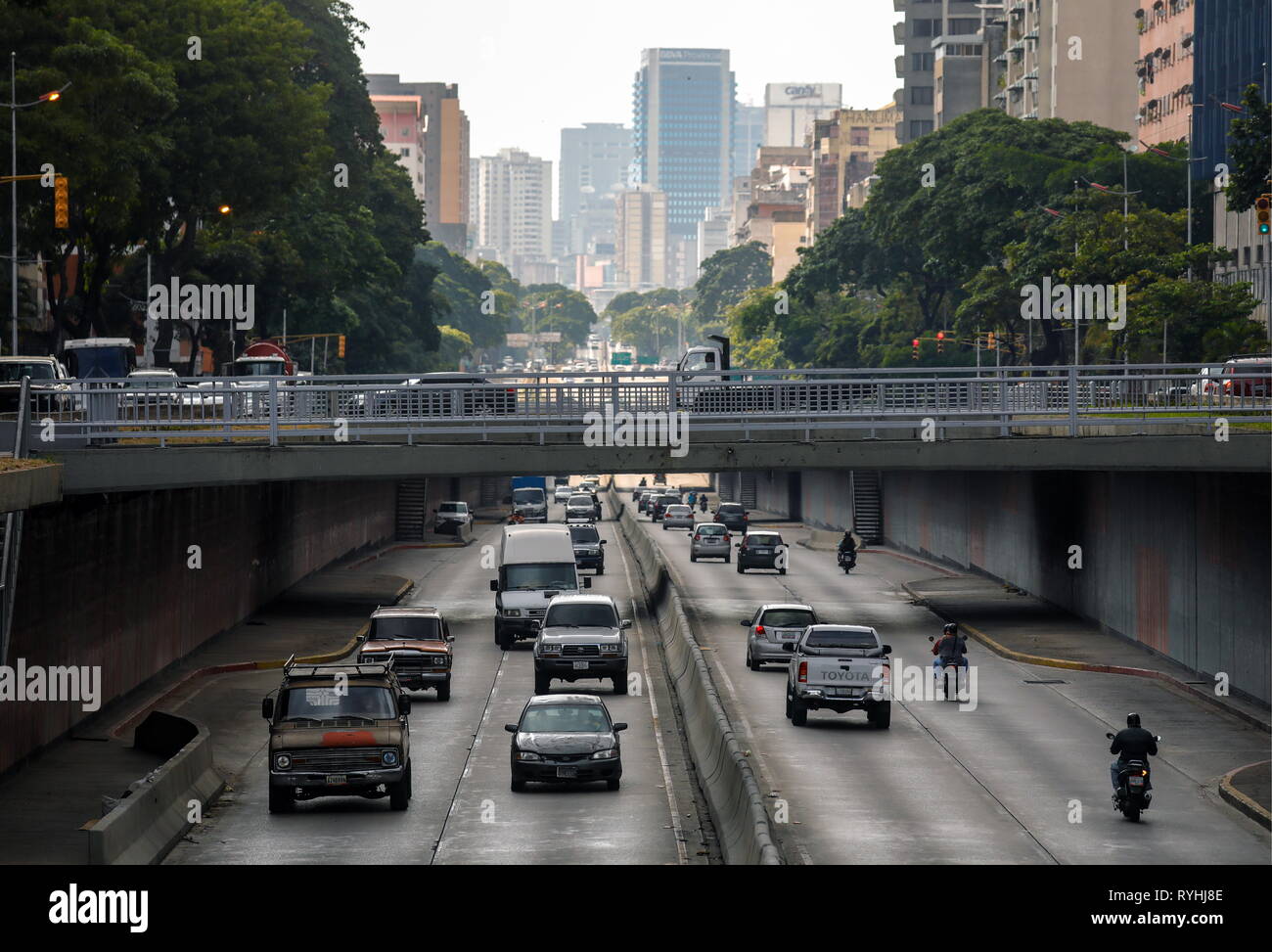 Traffic Caracas Venezuela High Resolution Stock Photography and Images ...