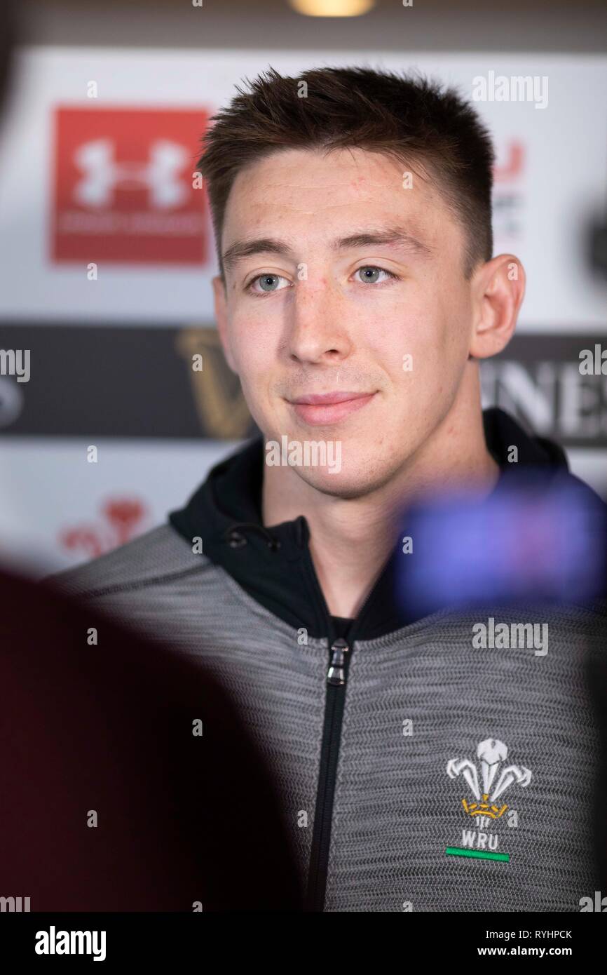 Josh adams of wales hi-res stock photography and images - Alamy