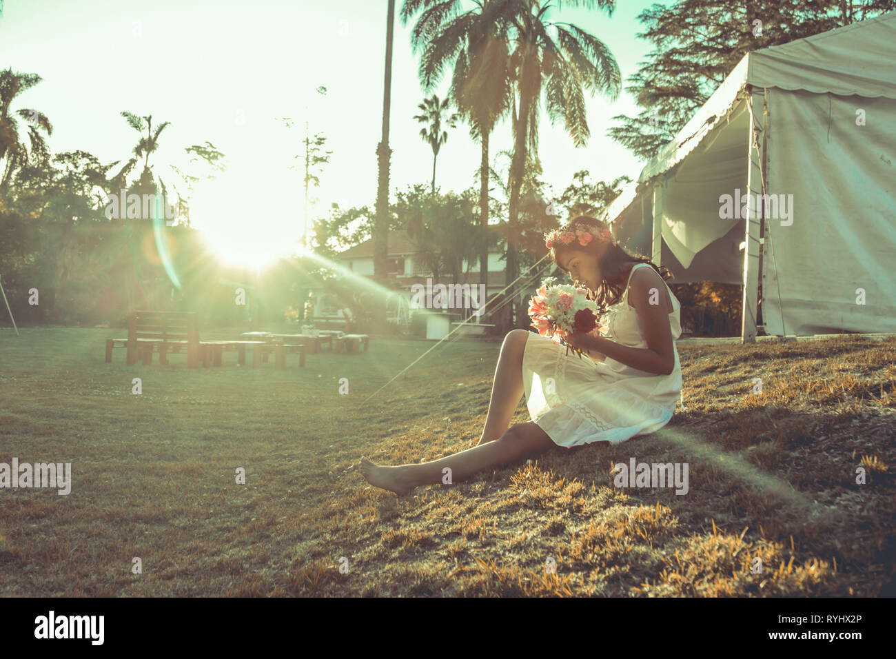 Girl Modeling High Resolution Stock Photography and Images - Alamy