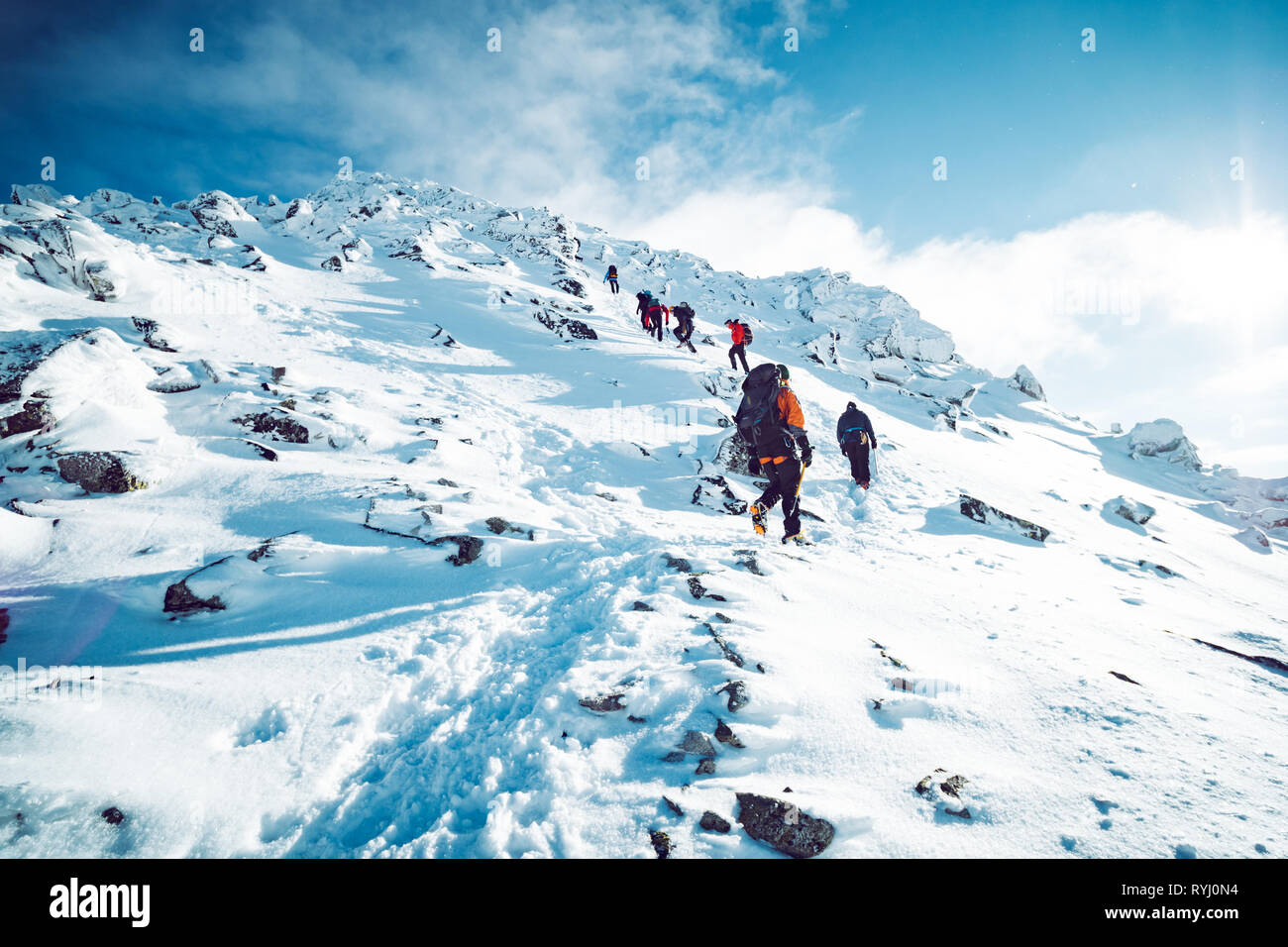 Rope team mountain hi-res stock photography and images - Alamy