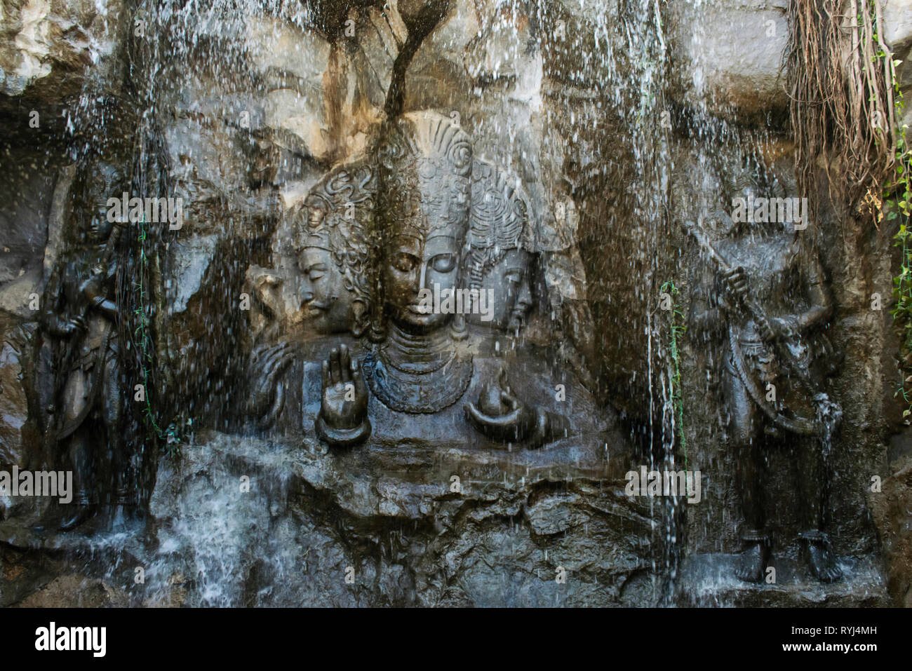 Brahma, Vishnu and Mahesh, Hadshi Temple, Sant Darshan Museum, near ...