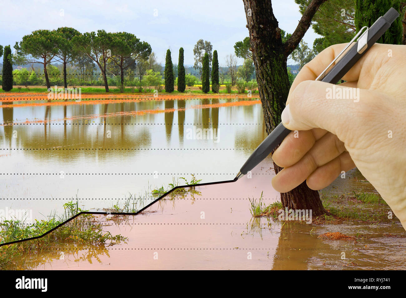 Seasonal rainfall hi-res stock photography and images - Alamy