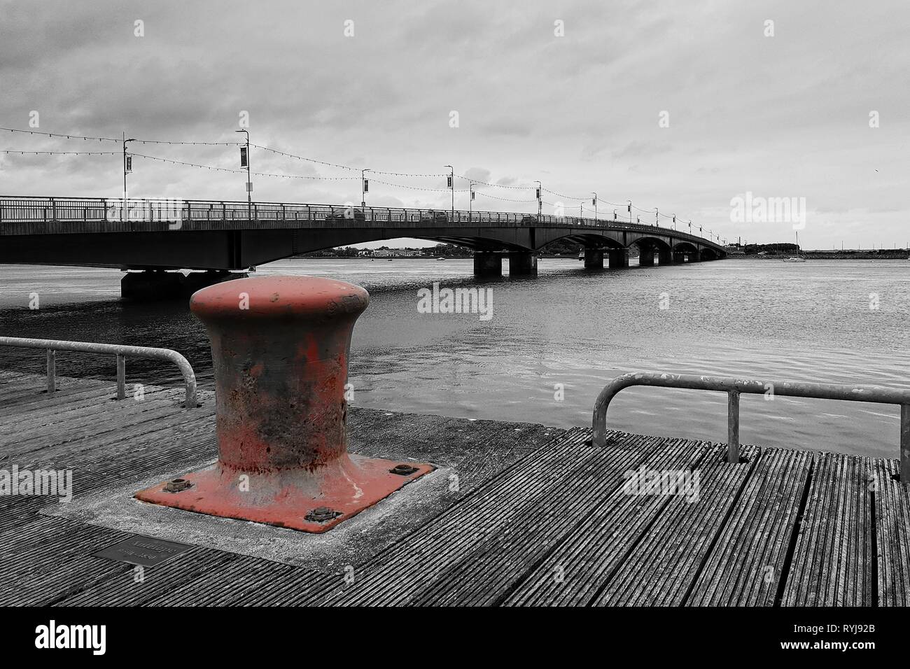 Bollard lights hi-res stock photography and images - Alamy