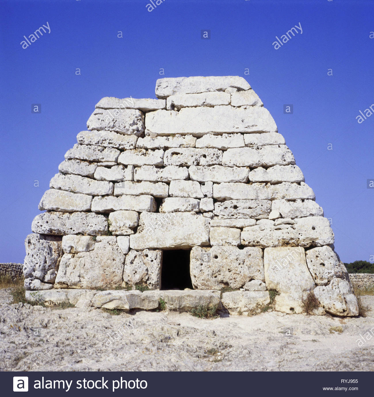 Prehistoric Building High Resolution Stock Photography and Images - Alamy