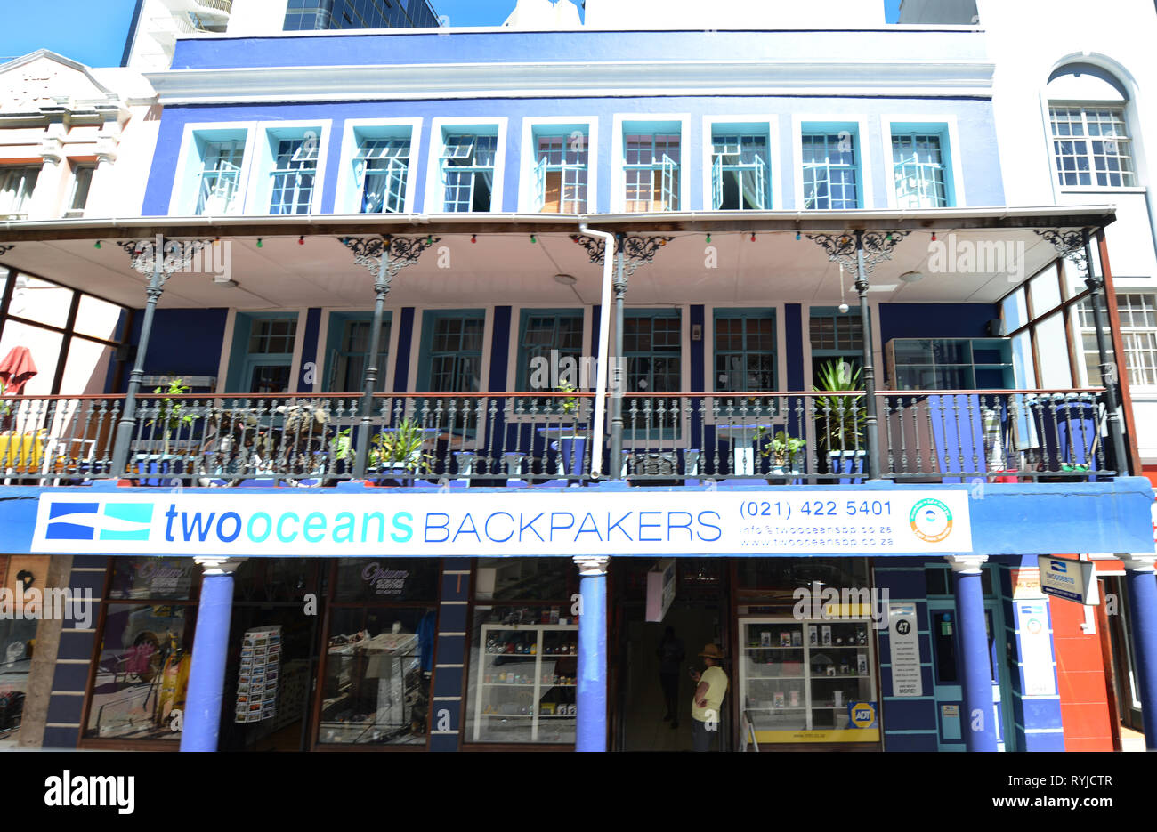 Two Oceans Backpackers guest house in Cape Town's city center Stock ...