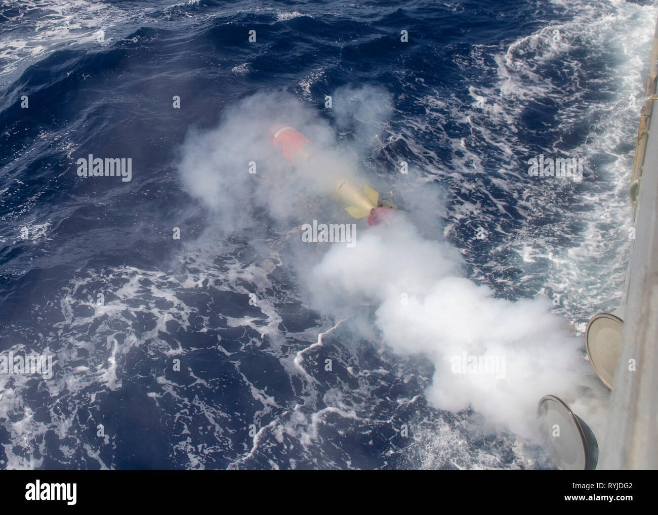 190312-N-HI376-1003 PHILIPPINE SEA (March 12, 2018) A recoverable ...