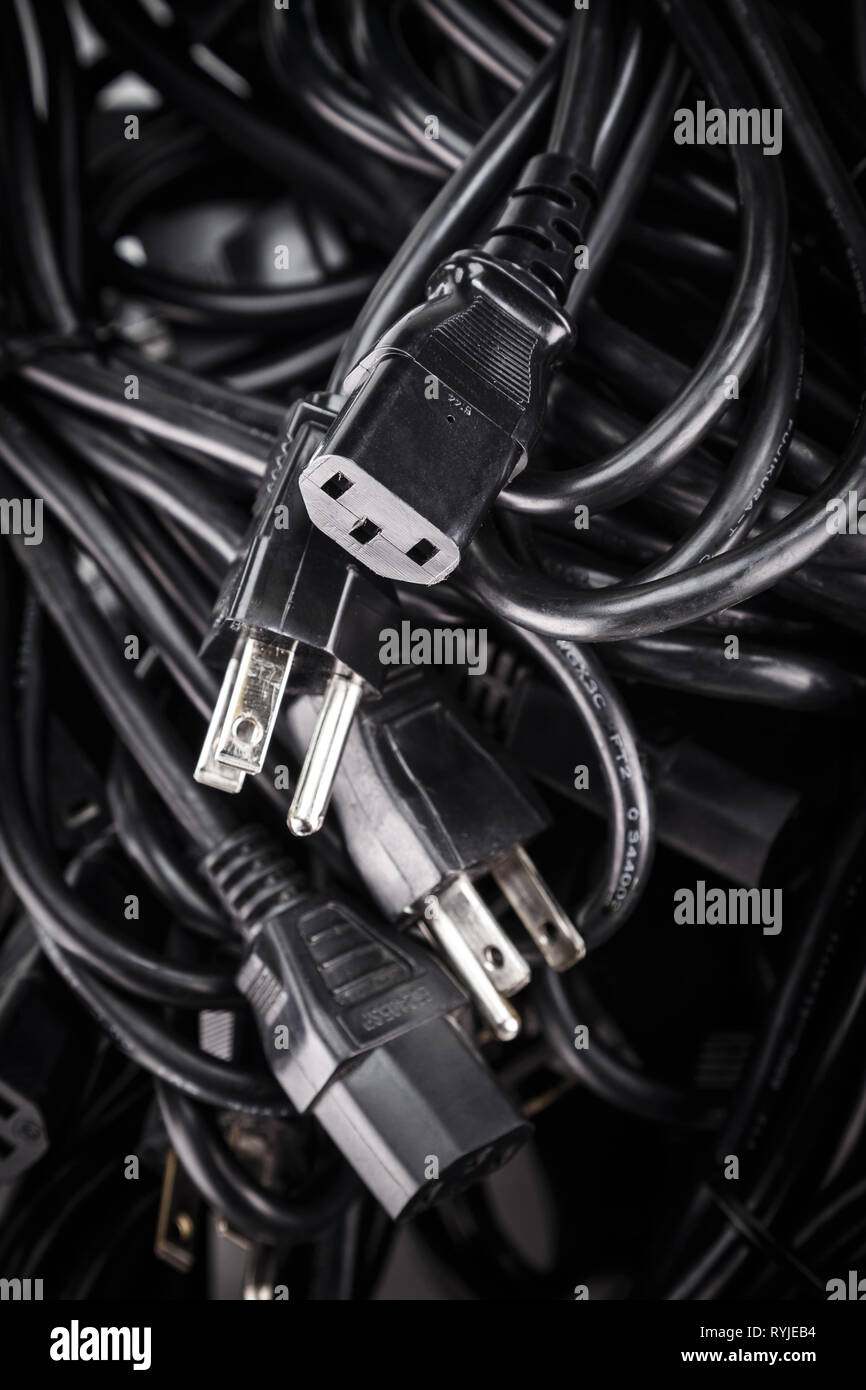 Black power cables hi-res stock photography and images - Alamy