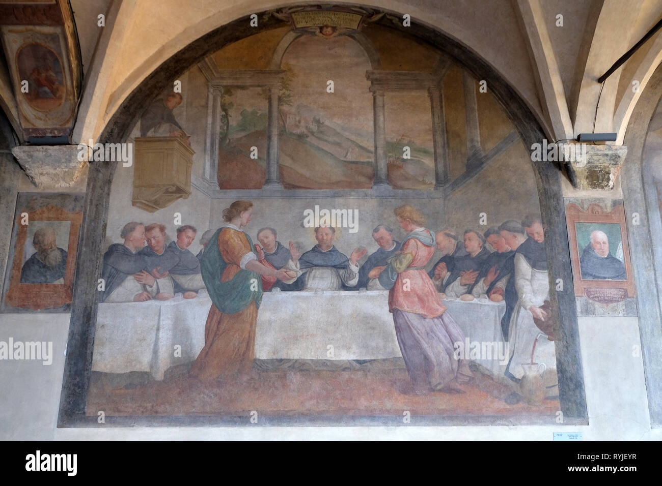 Mensa hi-res stock photography and images - Alamy