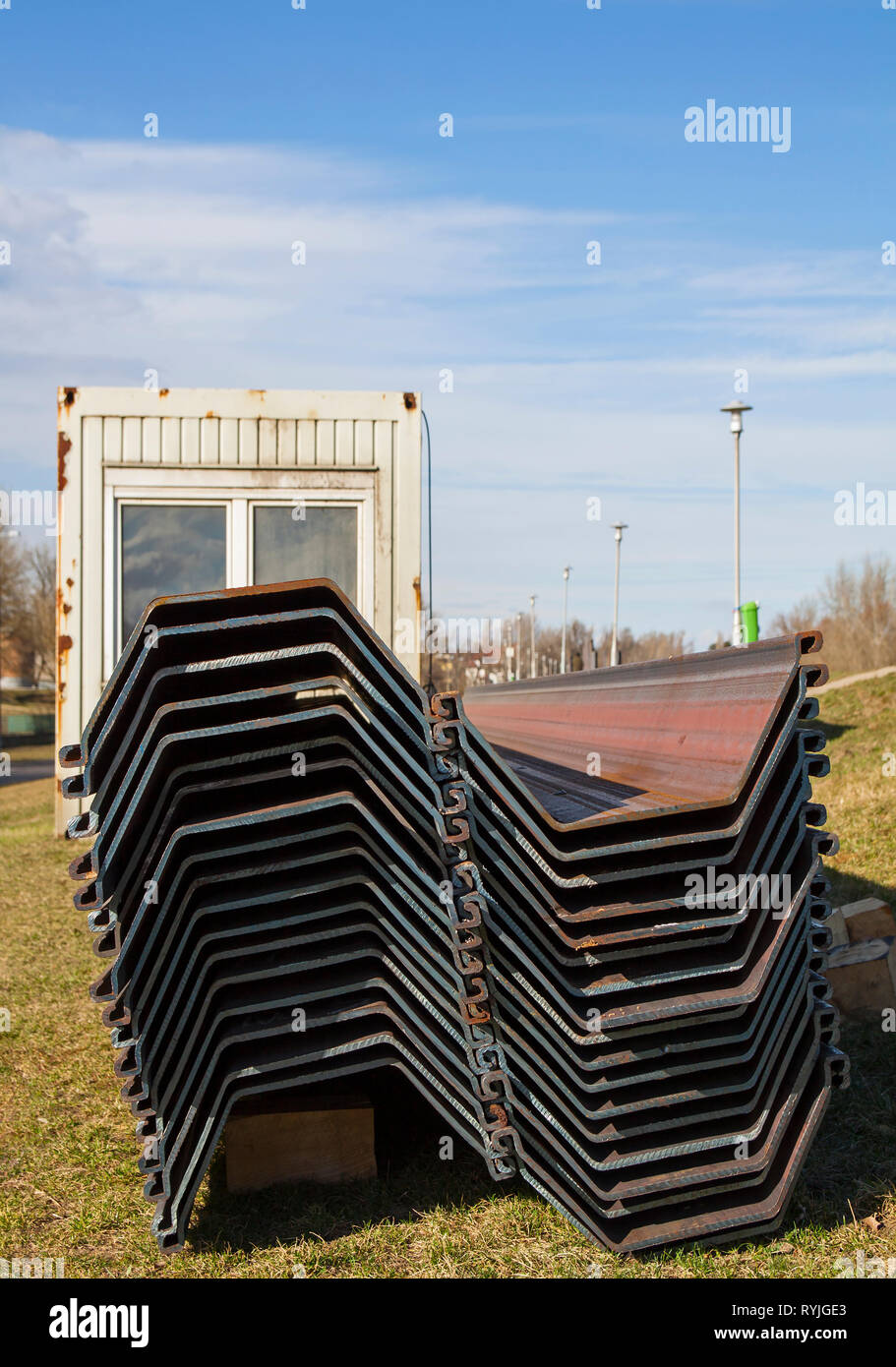 Steel construction pillars with specific shapes to stabilizes the flood ...