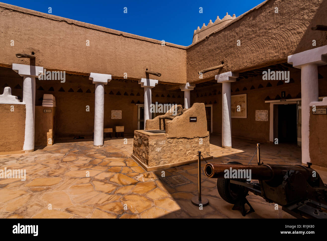 The inner courtyard of the Masmak Fort, Riyadh Stock Photo - Alamy