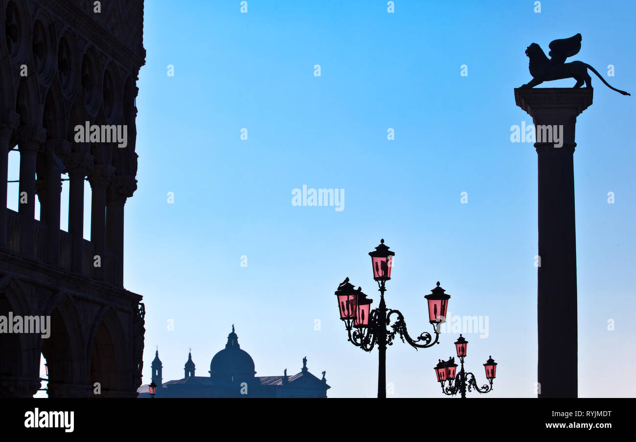 Backlighted backlight hi-res stock photography and images - Alamy