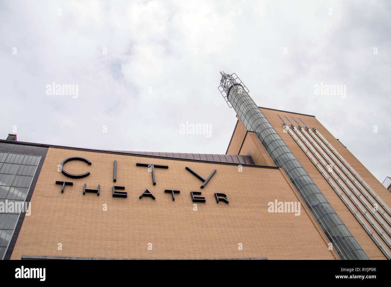 Pathe theater hi-res stock photography and images - Alamy
