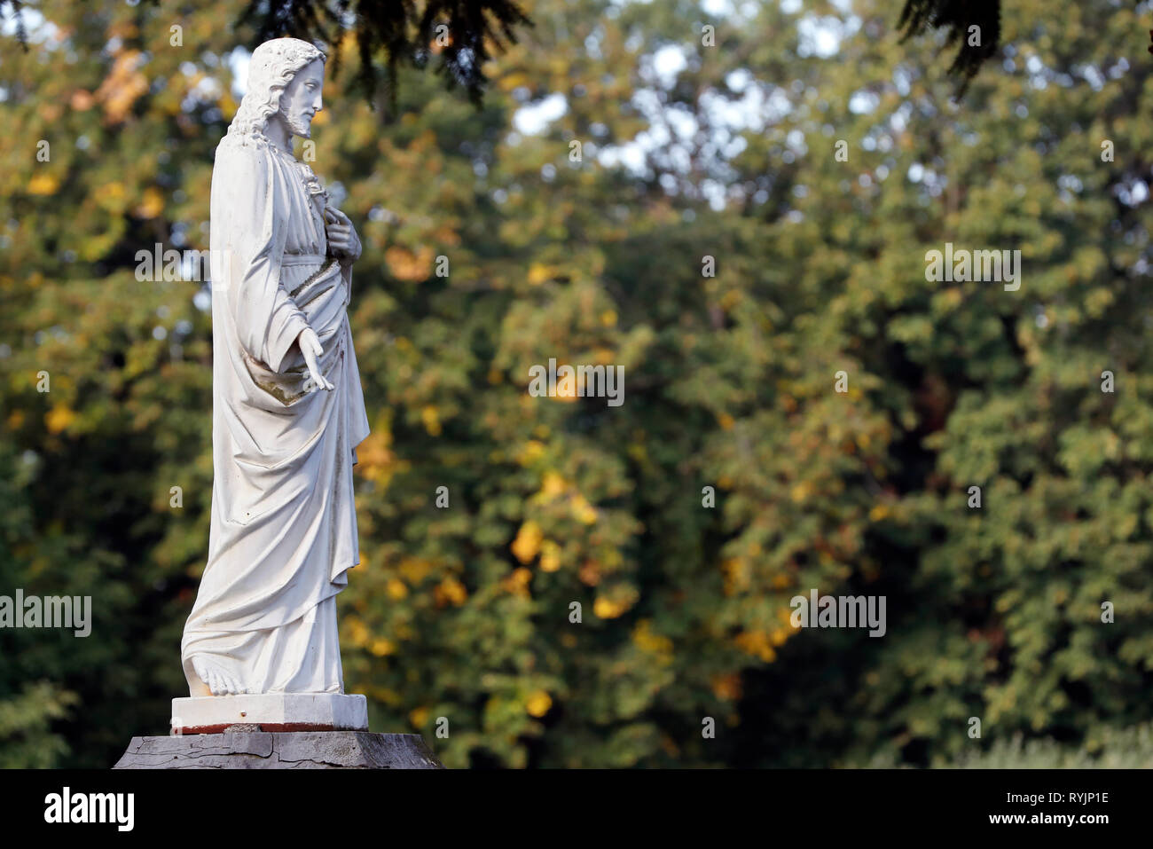 The Visitation Monastery. Staue of Jesus in the garden Stock Photo - Alamy