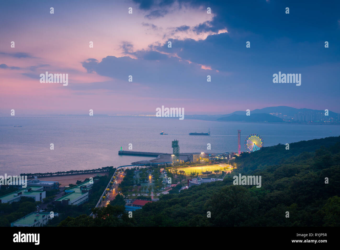 Wolmi amusement park after Sunset at incheon, south korea Stock Photo ...