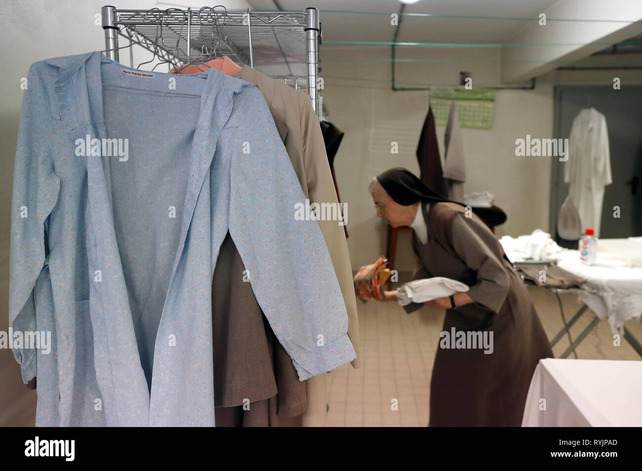 Manual_work hi-res stock photography and images - Alamy
