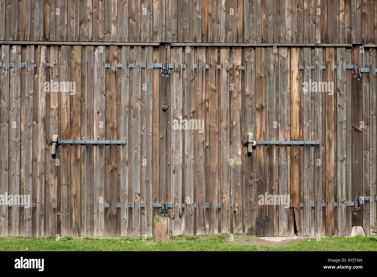 Vintage lock gate hi-res stock photography and images - Alamy