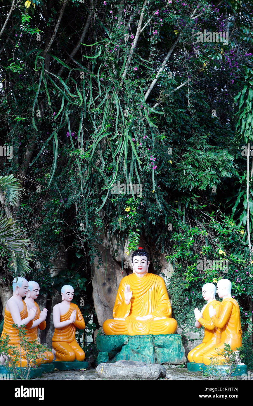 Buddha preaching hi-res stock photography and images - Alamy