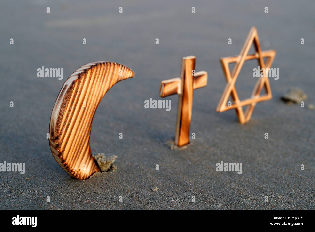 Christianity, Islam, Judaism 3 monotheistic religions. Jewish Star ...
