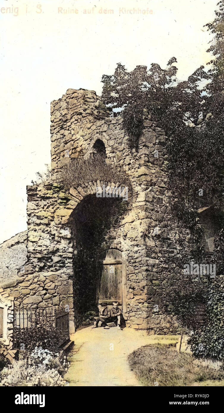Ruine auf dem kirchhof hi-res stock photography and images - Alamy