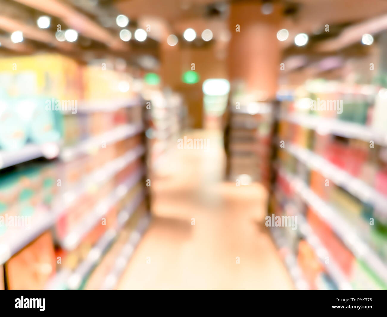 blur background with bokeh of Supermarket store Stock Photo - Alamy