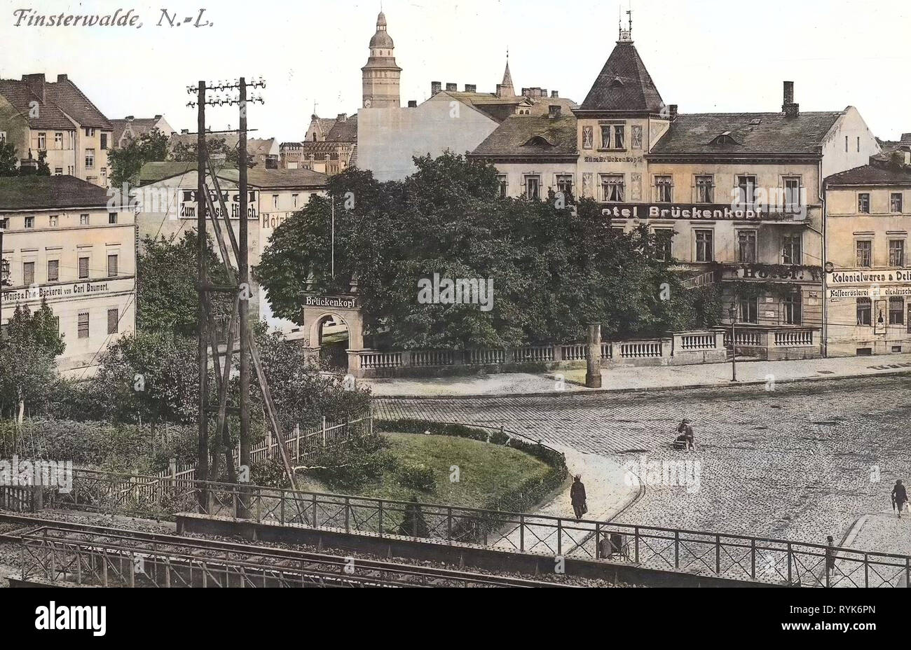 Railway gates hi-res stock photography and images - Alamy