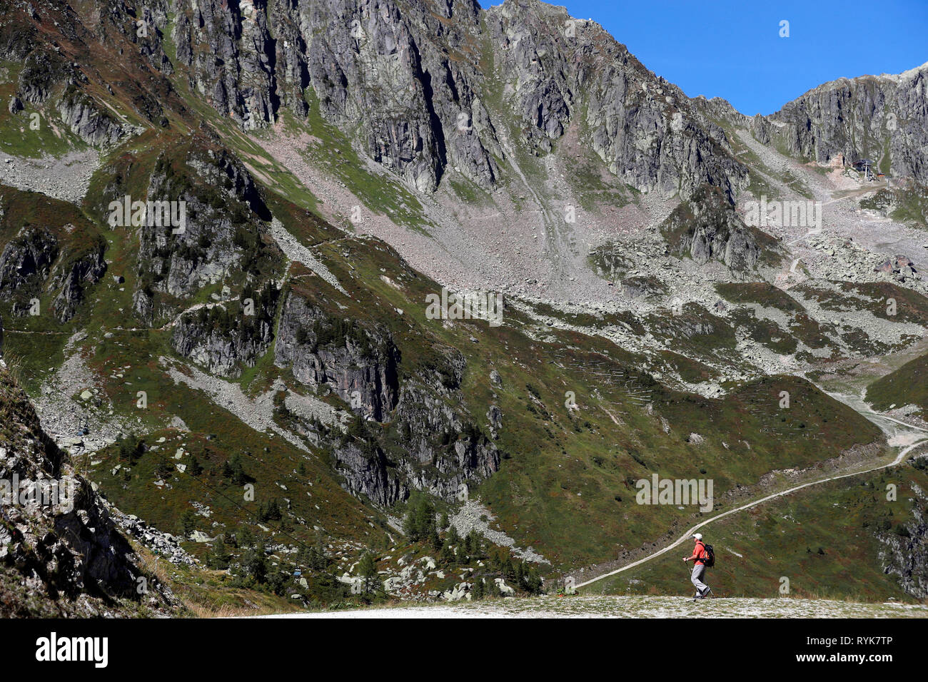 Aiguilles rouges hi-res stock photography and images - Alamy
