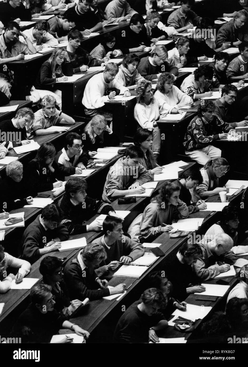 University of management and economics Black and White Stock Photos ...