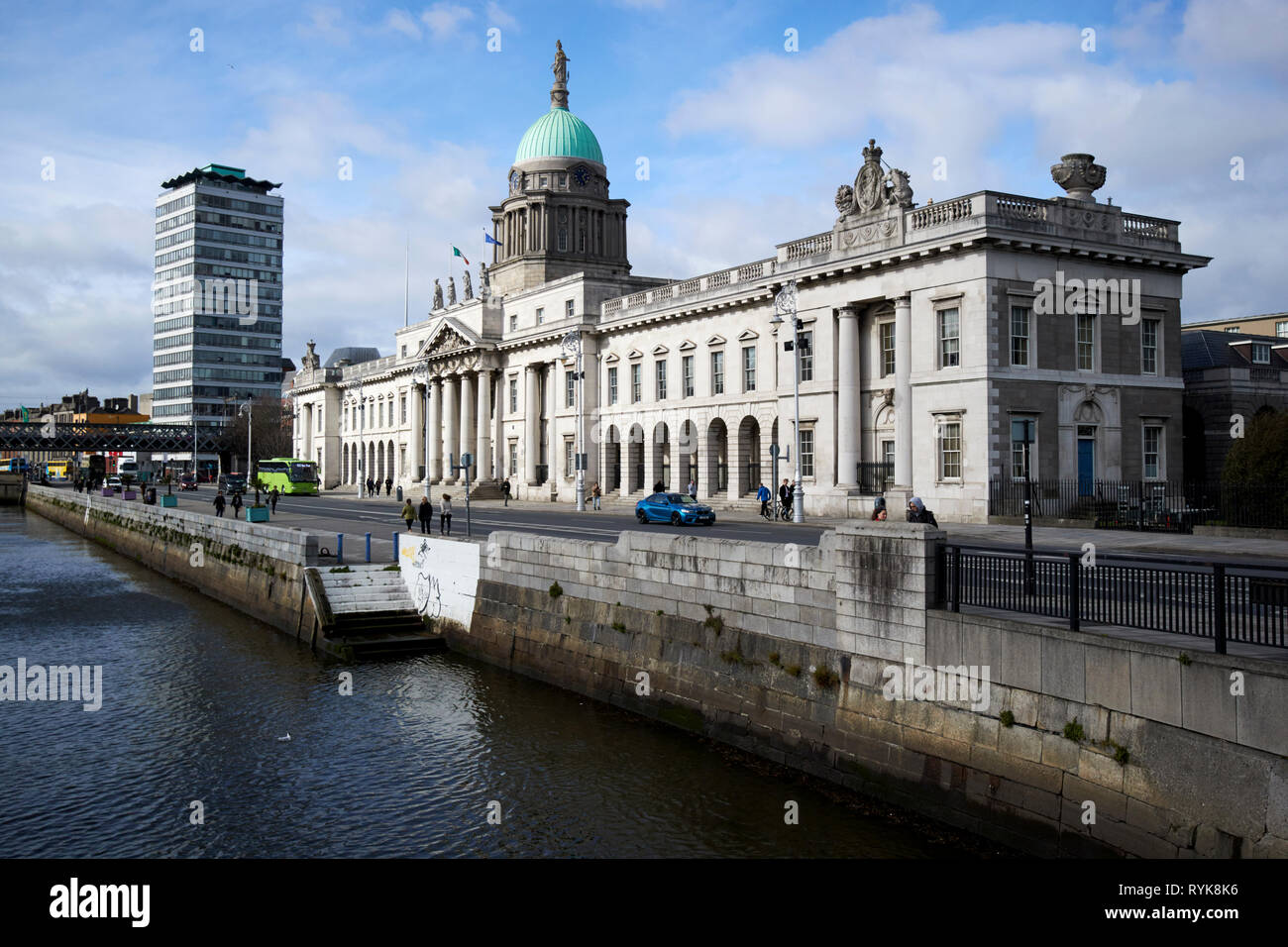 Dublin landmarks hi-res stock photography and images - Alamy