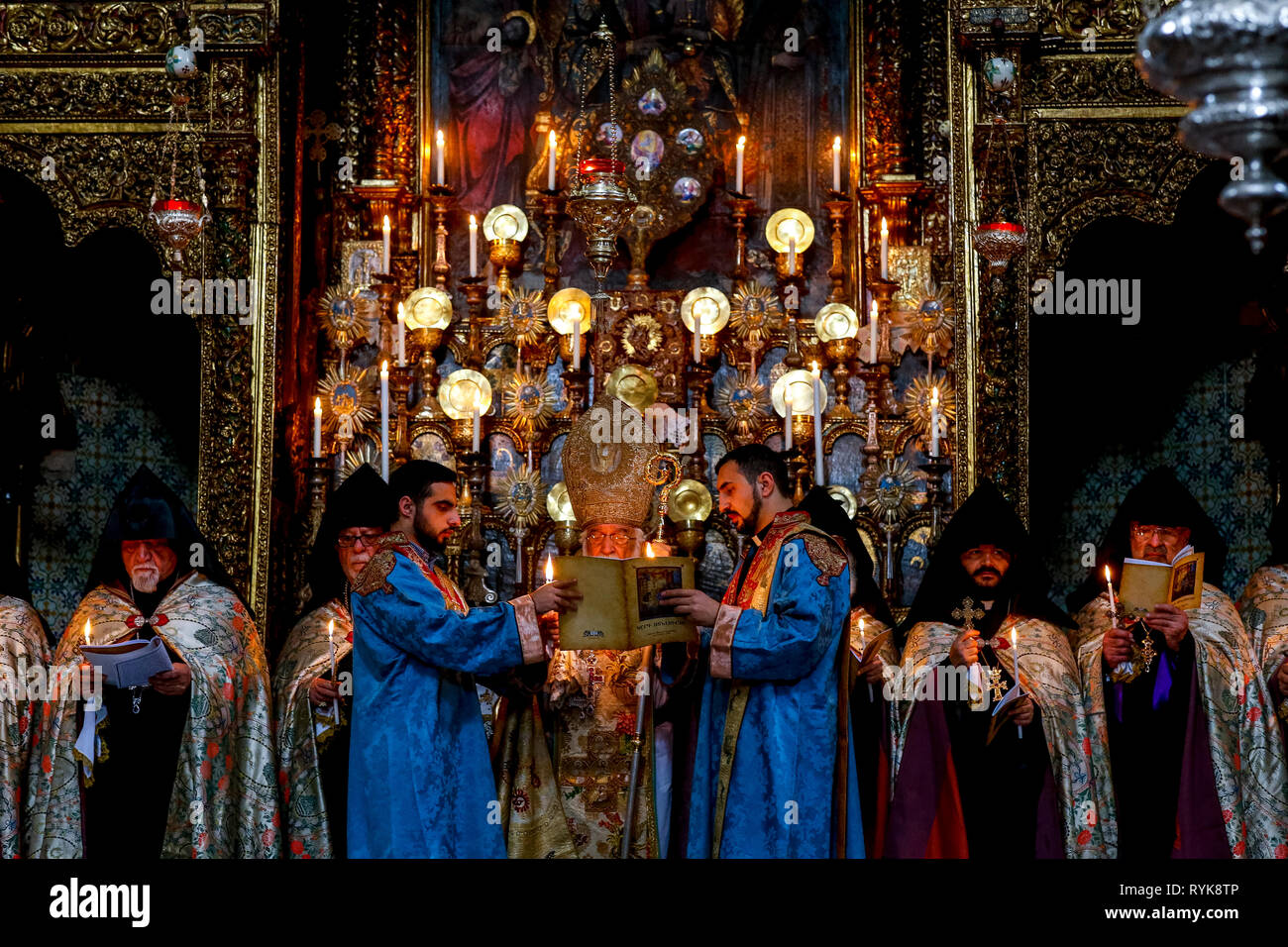 Easter thursday celebration at St James's Armenian orthodox cathedral ...