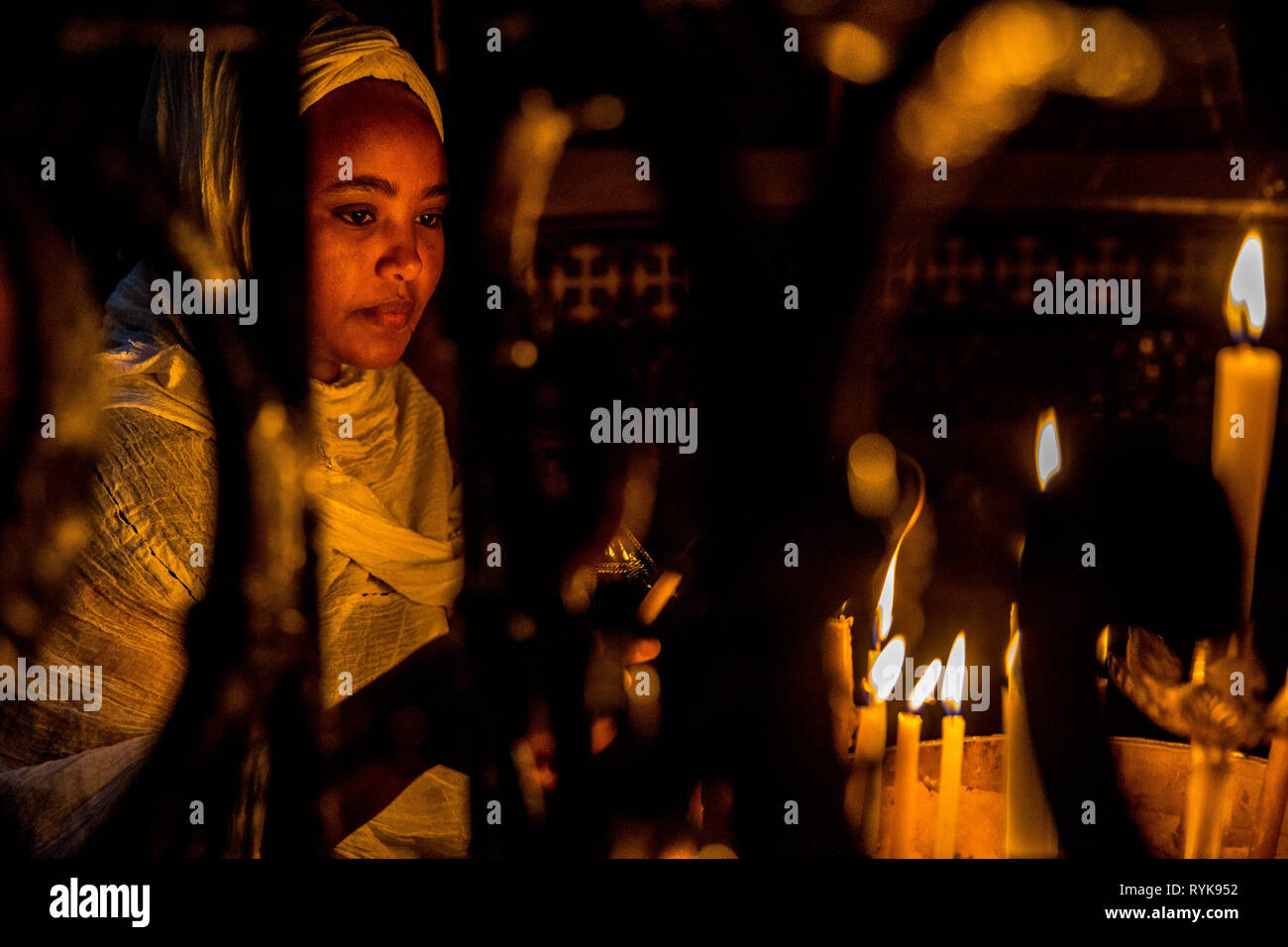 Pilgrim holy hi-res stock photography and images - Alamy