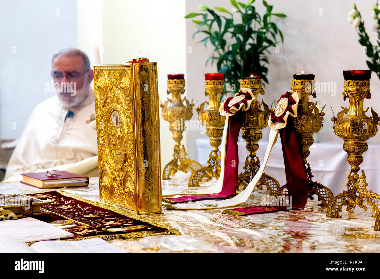 Celebration of the Myrrh bearers' sunday in the Nazareth melkite (Greek ...