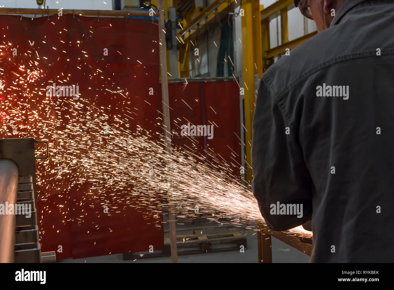 Aerosols from metal processing hi-res stock photography and images - Alamy