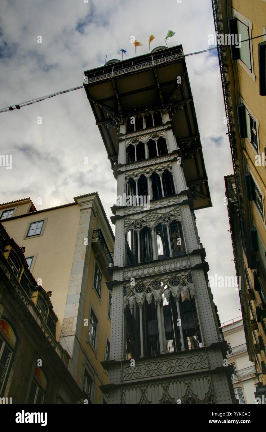 Lisboa portugal iconic santa hi-res stock photography and images - Alamy