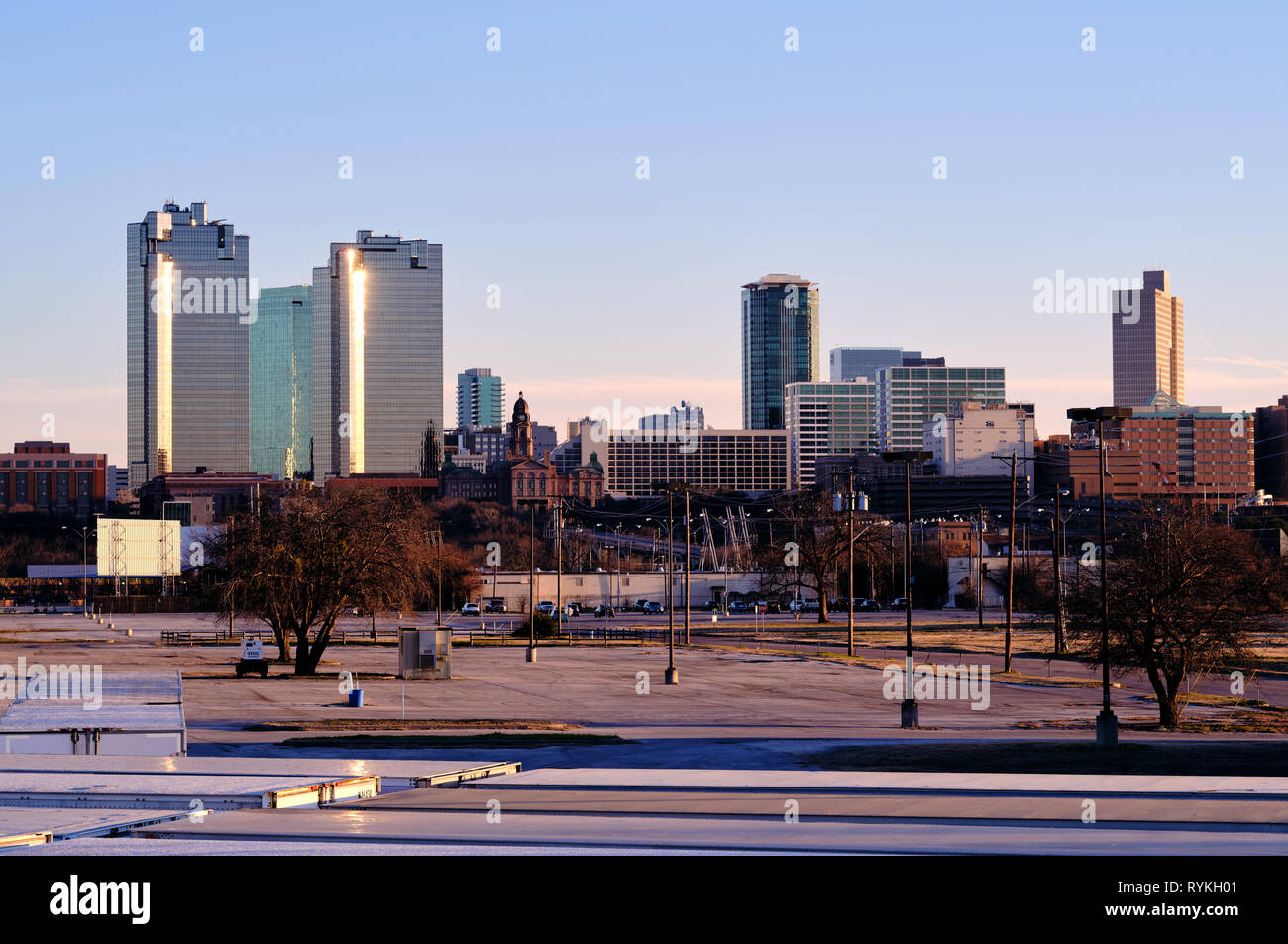 Fort worth skyline hi-res stock photography and images - Alamy