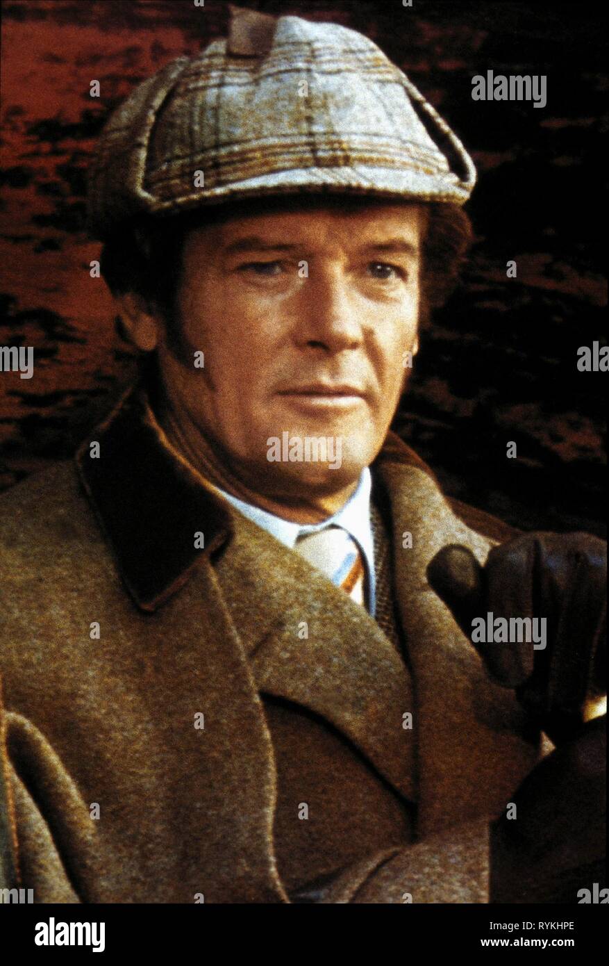 ROGER MOORE, SHERLOCK HOLMES IN NEW YORK, 1976 Stock Photo - Alamy