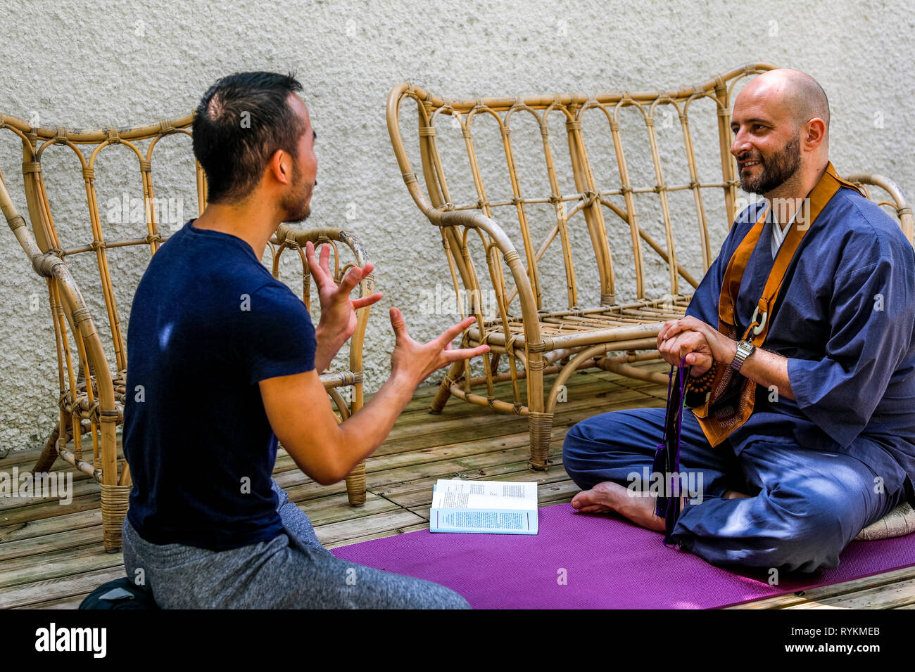 Zen sesshin (retreat) in Paris, France. Dokusan (dialogue between ...