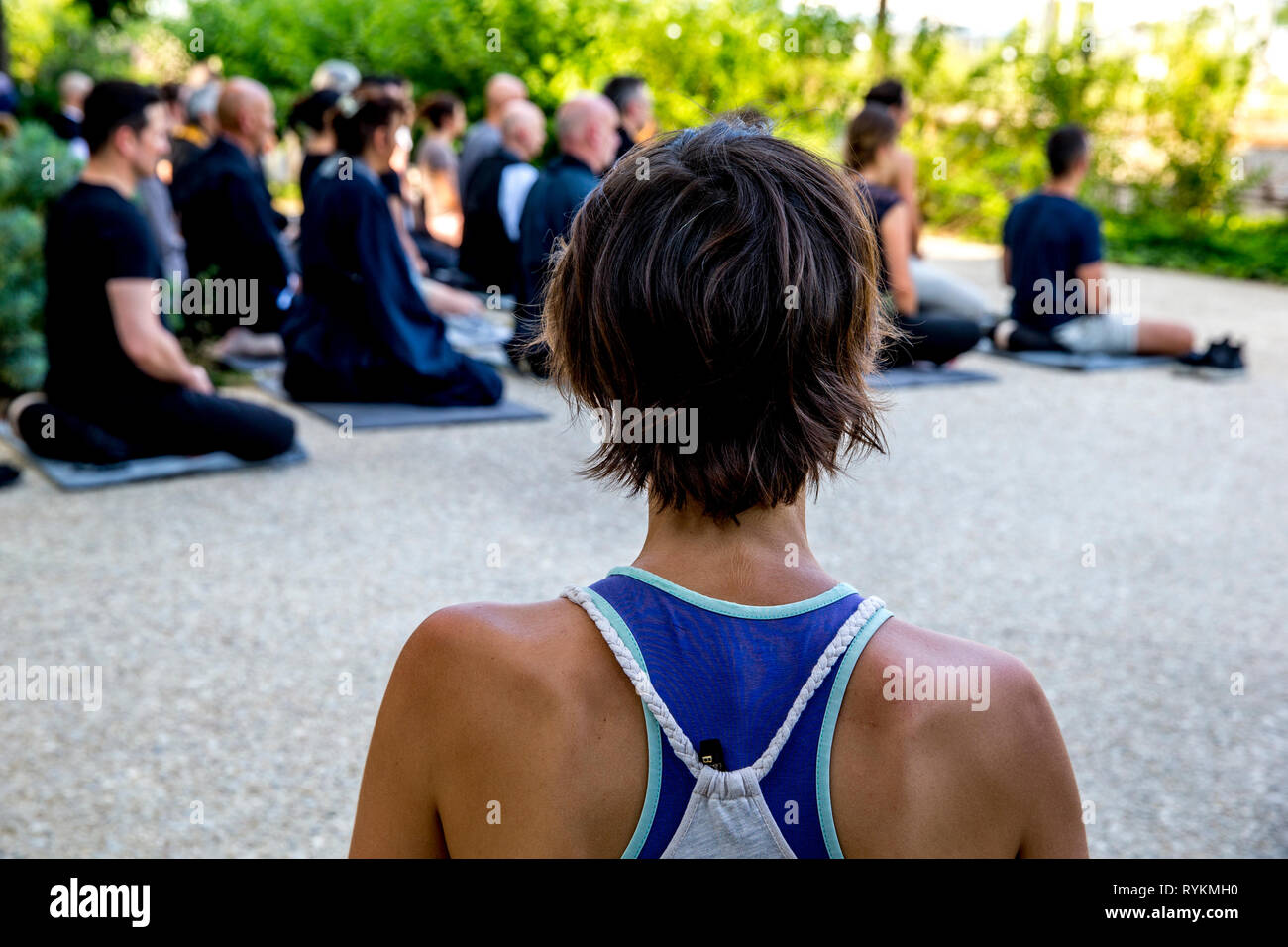 Zen sesshin (retreat) in Paris, France. Zazen (meditation Stock Photo ...