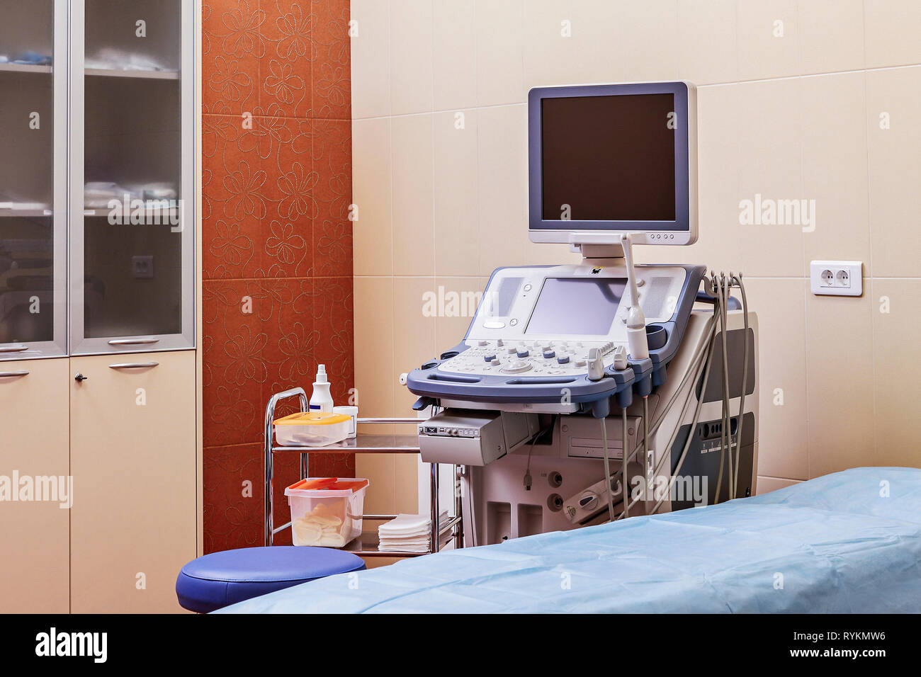 Ultrasound imaging hi-res stock photography and images - Alamy