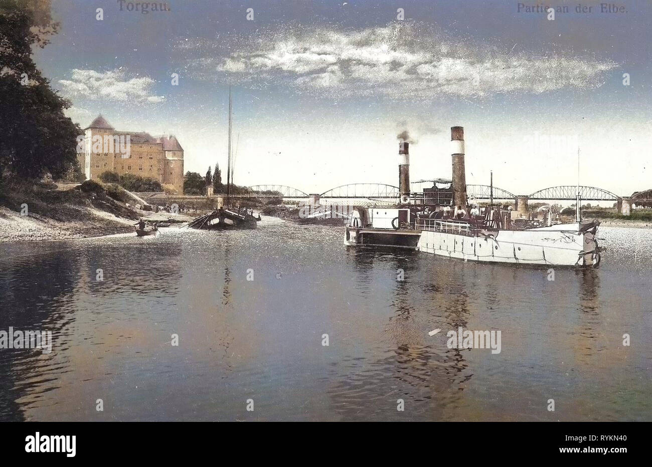 Paddle barges hi-res stock photography and images - Alamy