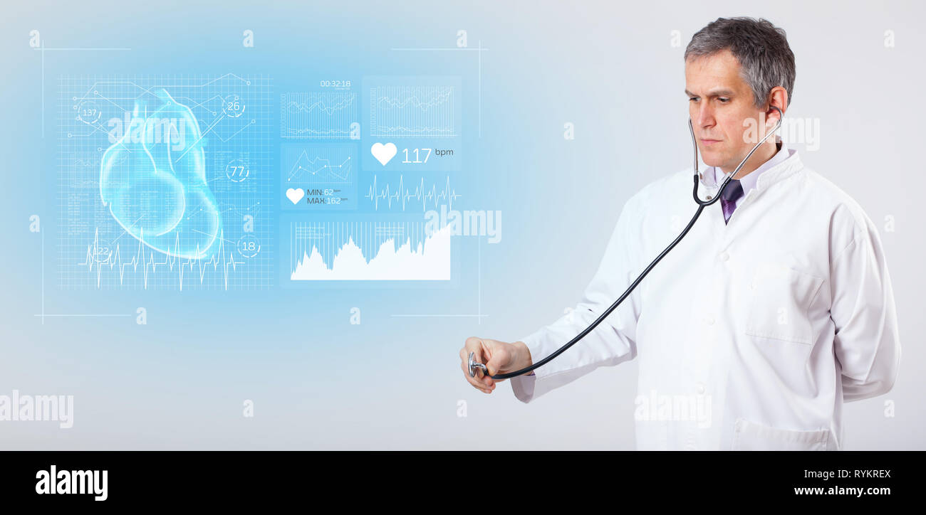 Experienced cardiologist presenting the test results Stock Photo - Alamy