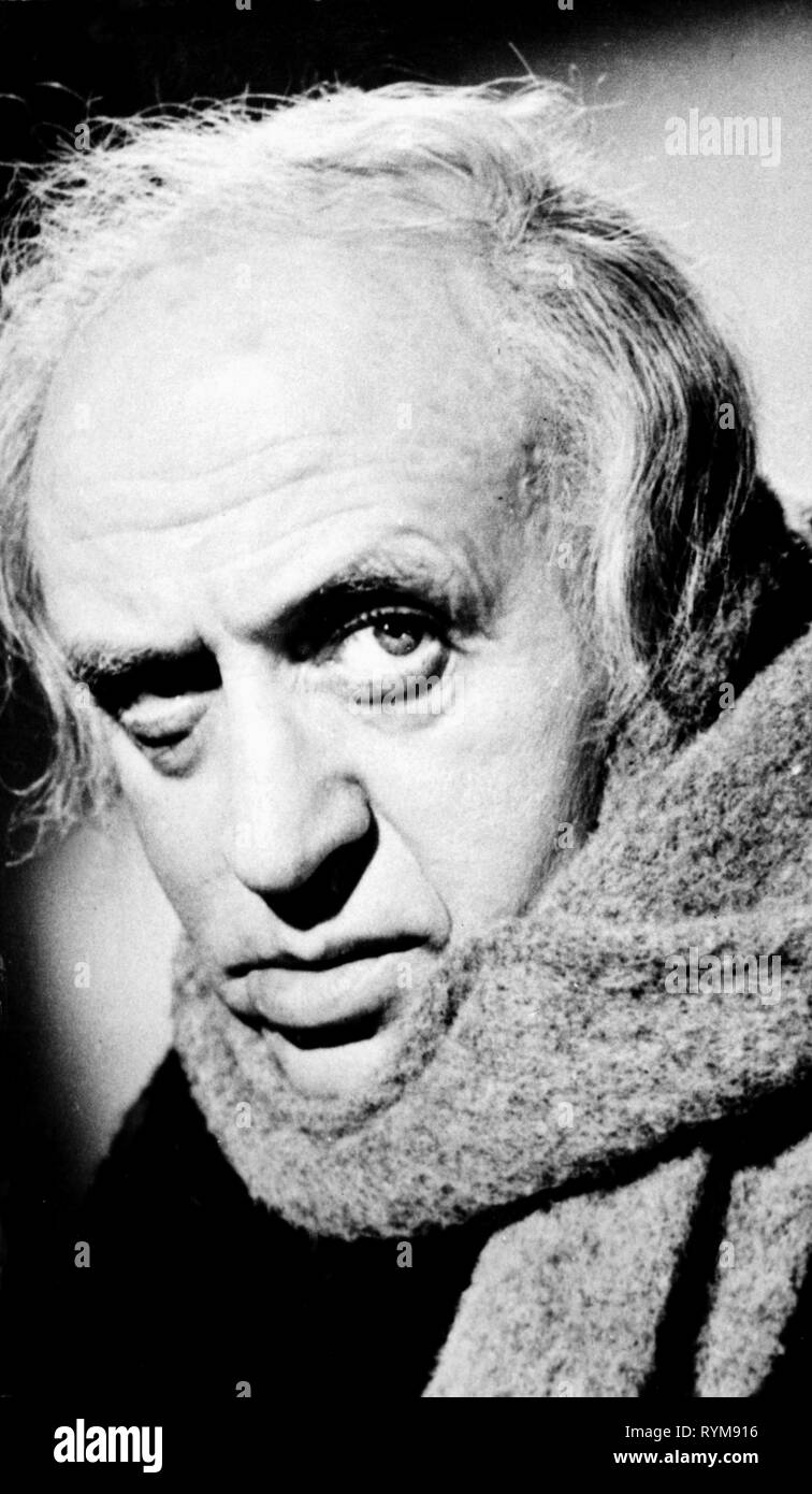 Alastair sim hi-res stock photography and images - Alamy