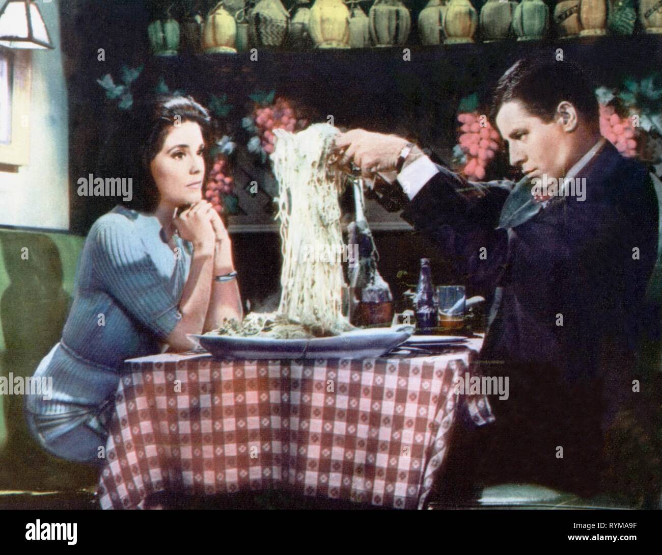 Jerry lewis the disorderly orderly hi-res stock photography and images ...