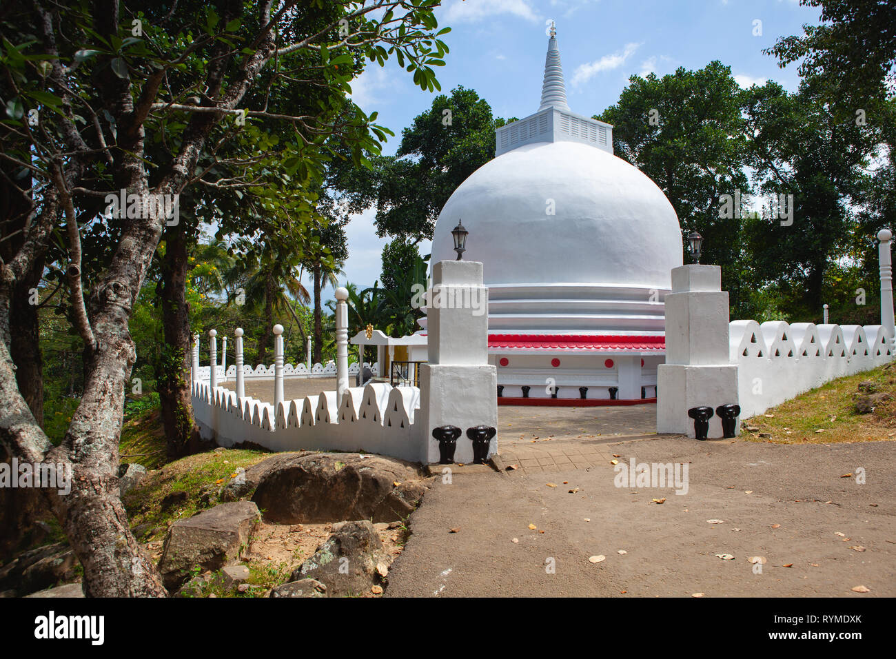The Aluvihare Rock Temple (also called Matale Alu Viharaya) is a sacred ...