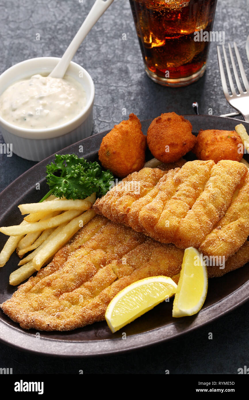 southern fried fish plate, american cuisine Stock Photo - Alamy