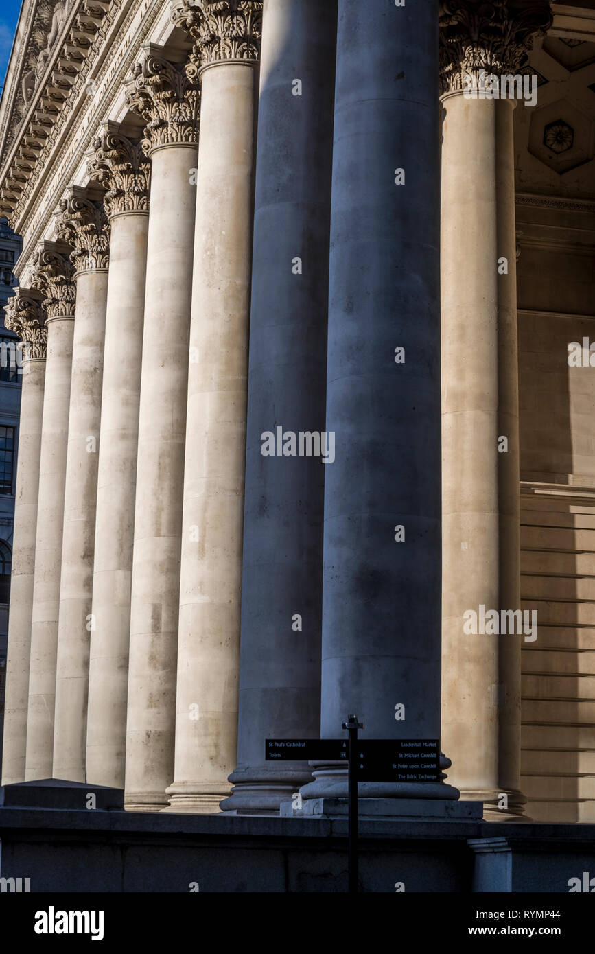 Corinthian columns of the Royal Exchange building, City of London ...
