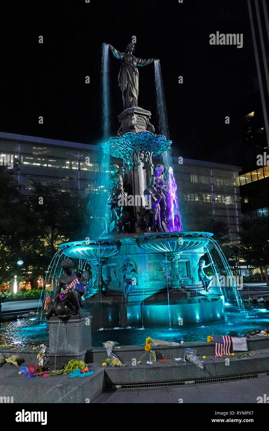 Tyler davidson fountain hi-res stock photography and images - Alamy